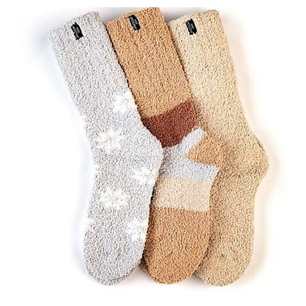 6 PAIRS of Earth Origins Women's Cozy Socks - Wear around the house or ...
